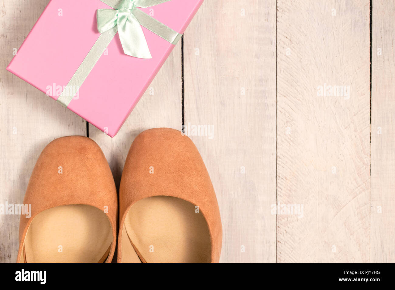 Flatlay present gift boxes hi-res stock photography and images - Alamy
