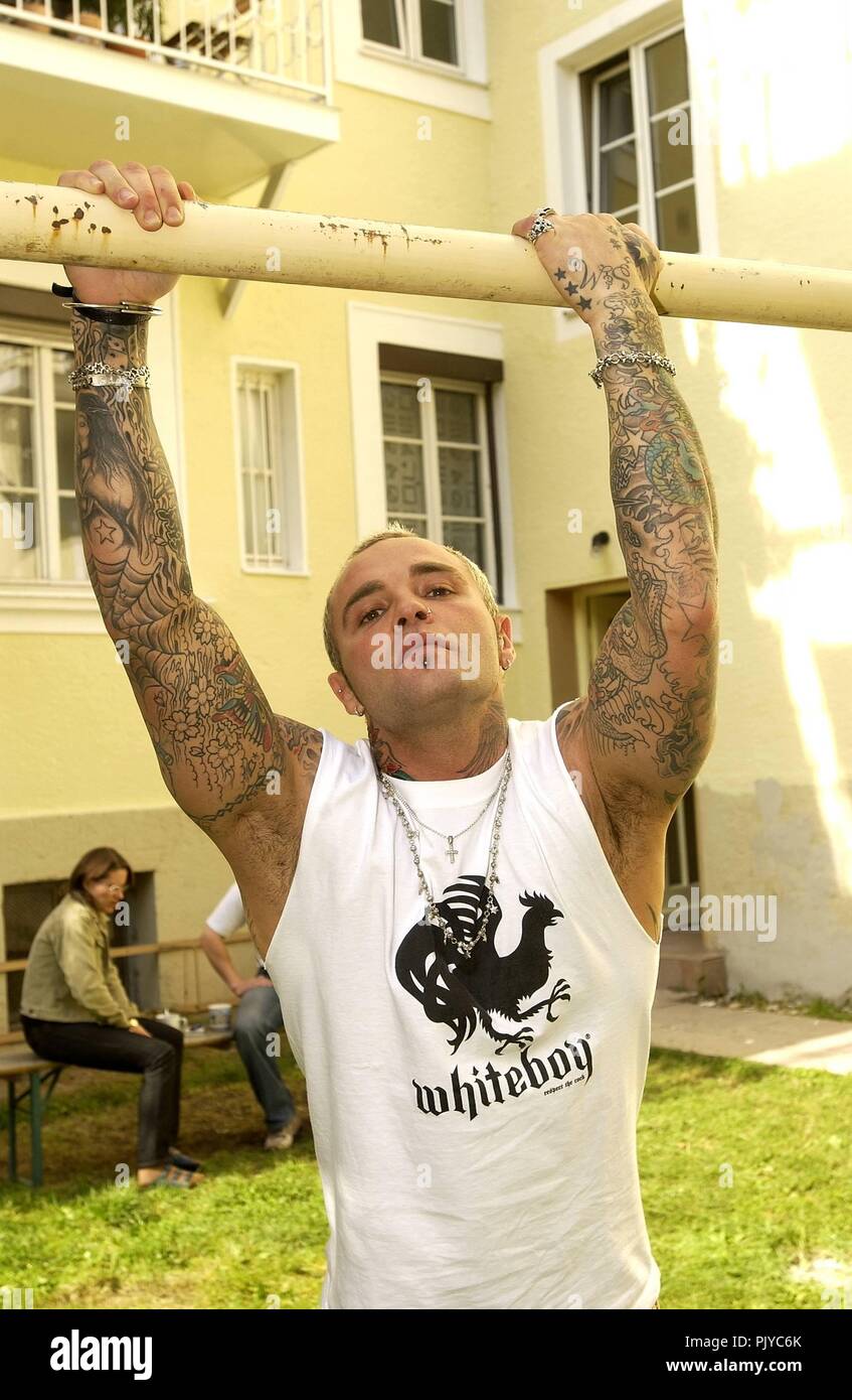 Shifty Shellshock, Sänger der amerikanischen Crossover Band "Crazy Town ...