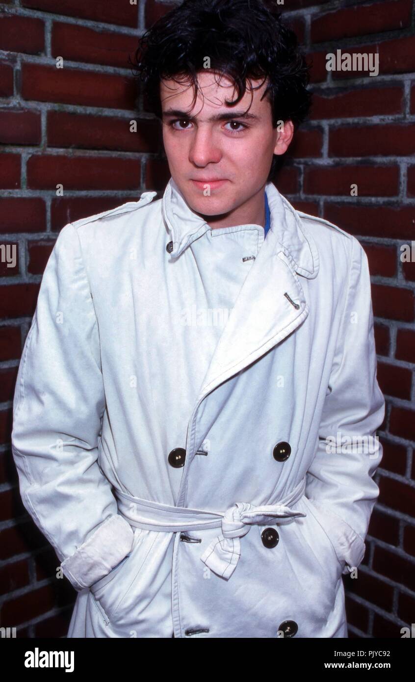 Sänger Nino de Angelo bei einem Fotoshooting in Köln, Deutschland 1983 ...