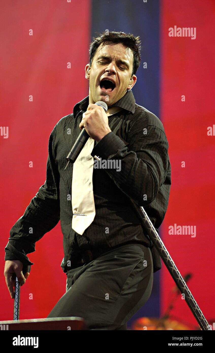 Singer Robbie Williams on 6 July 2003 on stage in Munich - Germany ...