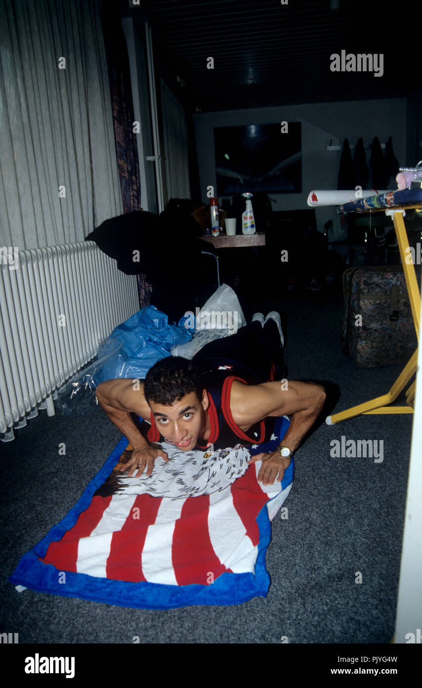 Howie dorough 1996 hi-res stock photography and images - Alamy