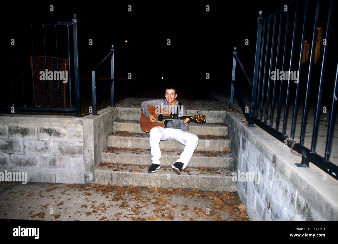 Howie dorough 1996 High Resolution Stock Photography and Images - Alamy