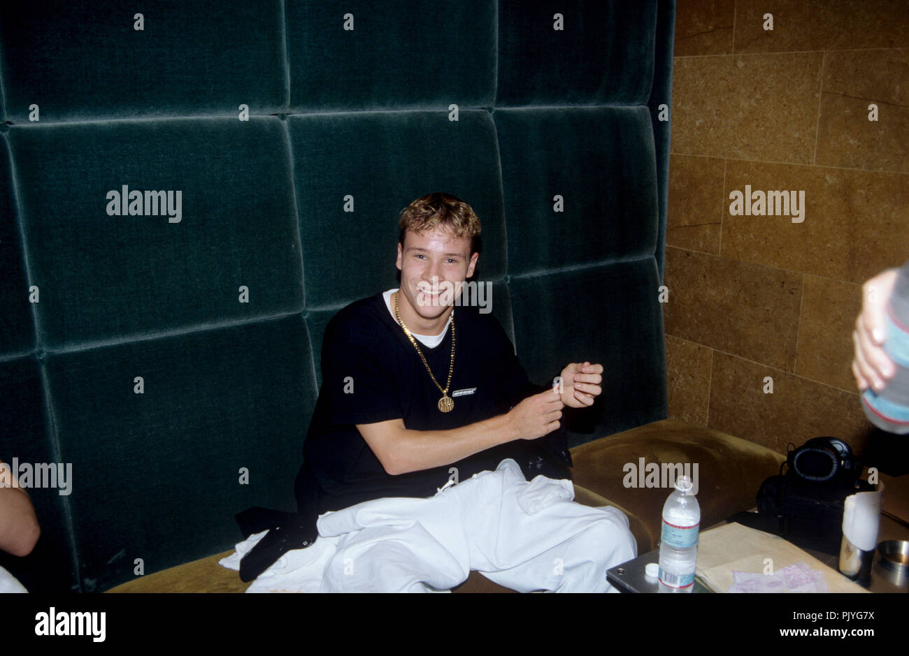 Brian littrell 1996 hi-res stock photography and images - Alamy