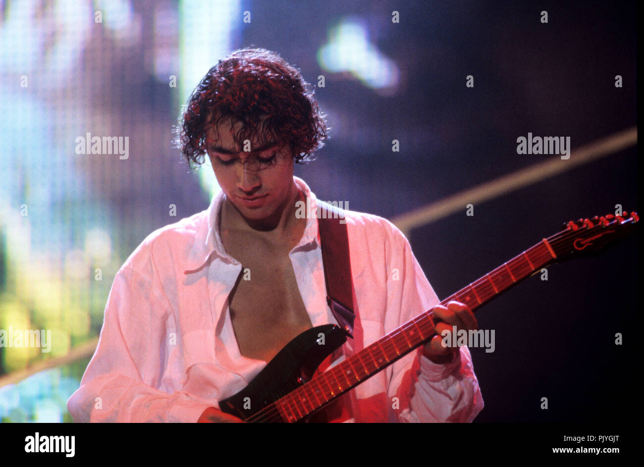 Backstreet boys 1997 hi-res stock photography and images - Alamy