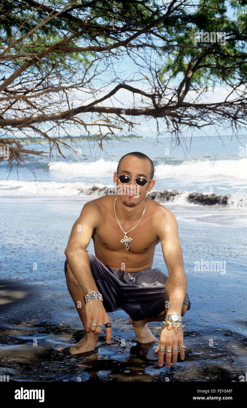 Alexander James McLean (Backstreet Boys) on 01.05.1997 in Hawaii ...