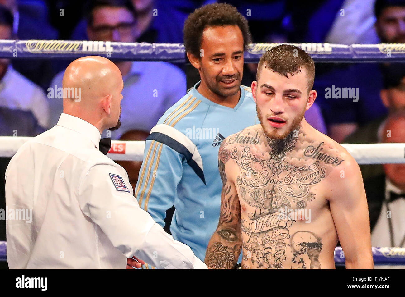 Sam eggington hi-res stock photography and images - Alamy