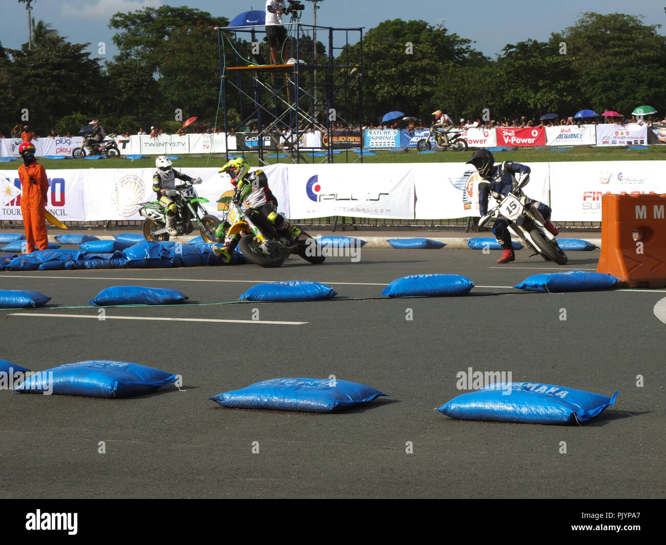 Manila, Philippines. 20th Feb, 2013. Kenneth San Andres, Ralp Ramento ...