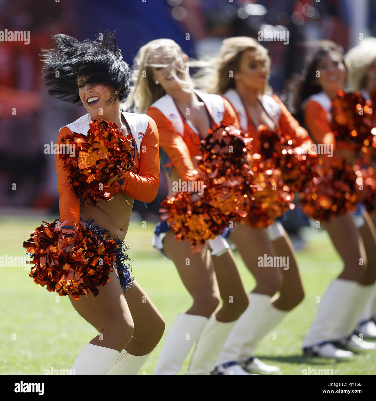 Denver broncos cheerleaders hi-res stock photography and images - Alamy