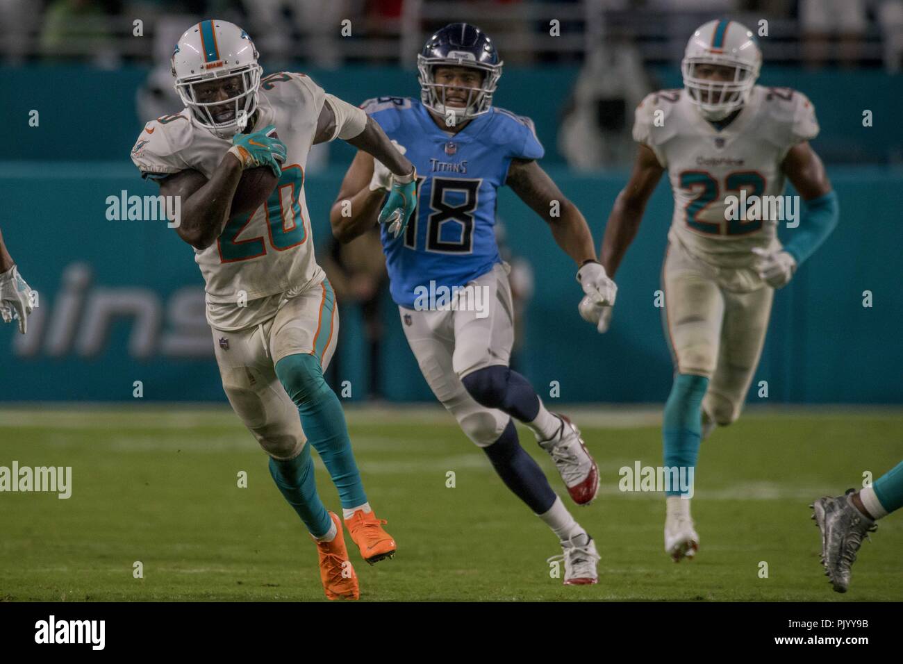 Miami, Florida, USA. 9th Sep, 2018. 20 Reshad Jones making the best ...