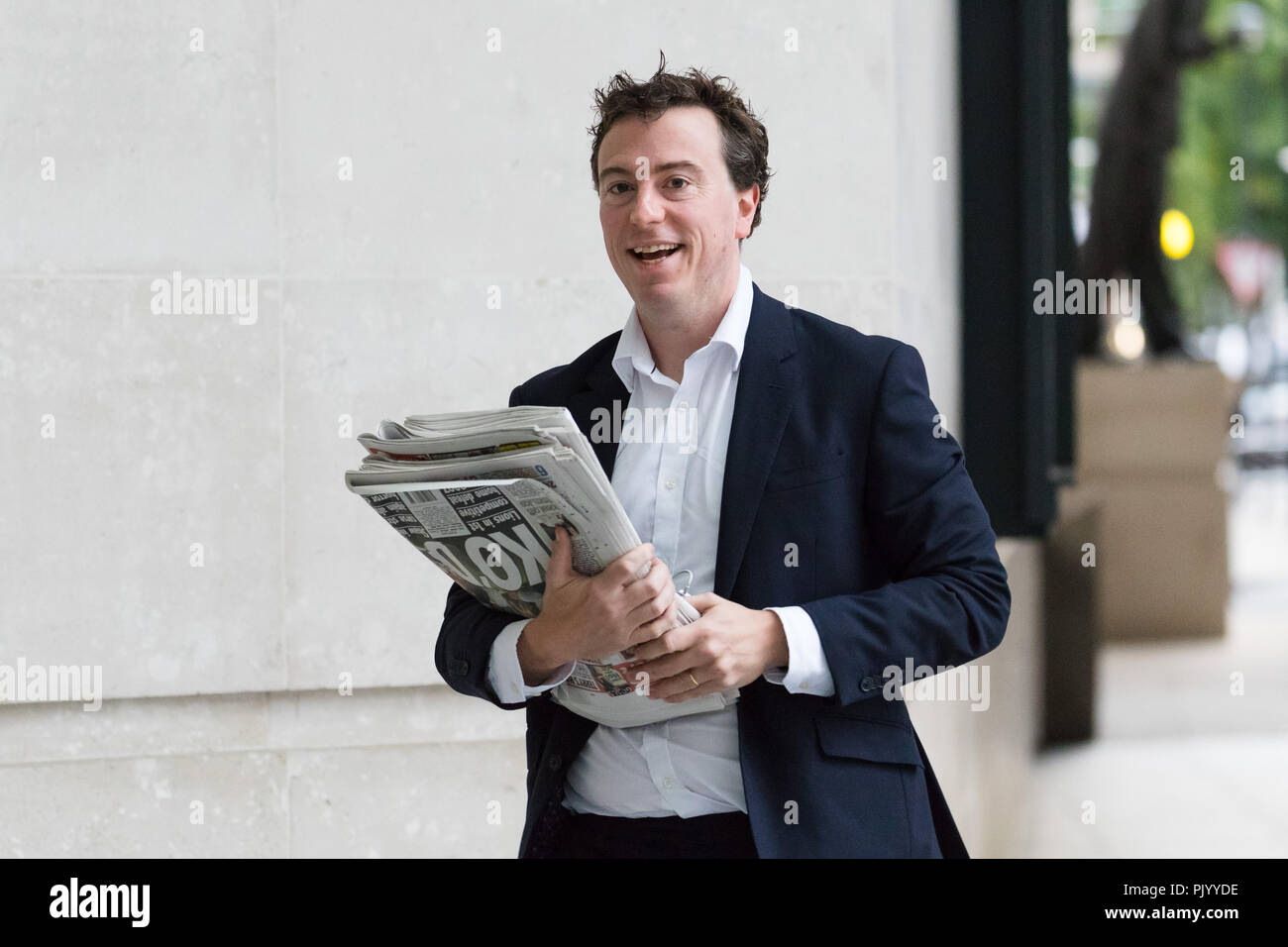 Newspapers sam hi-res stock photography and images - Alamy