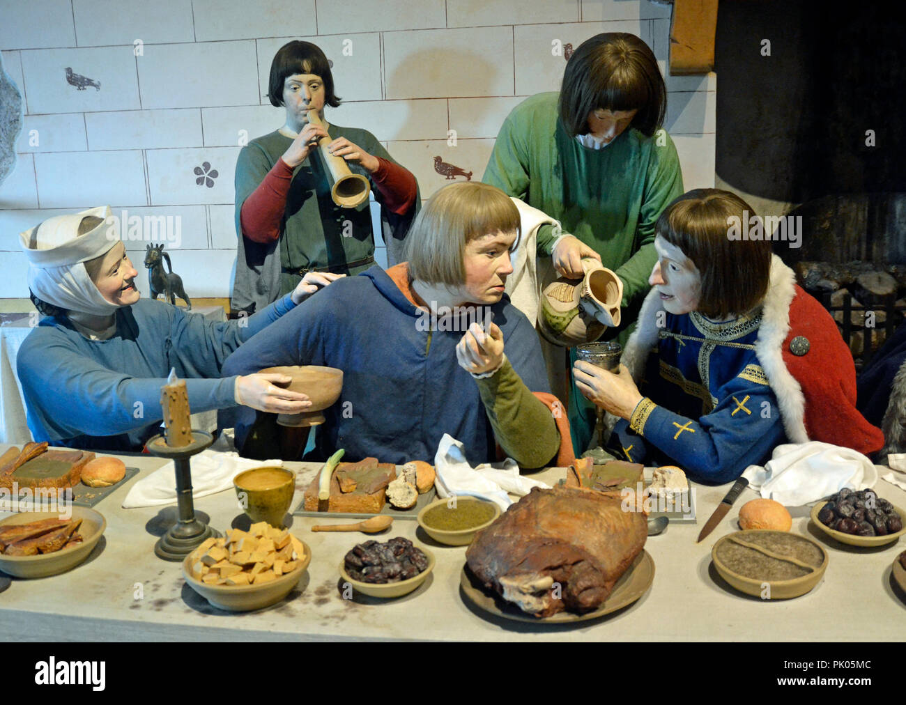Middle ages nobles hi-res stock photography and images - Alamy