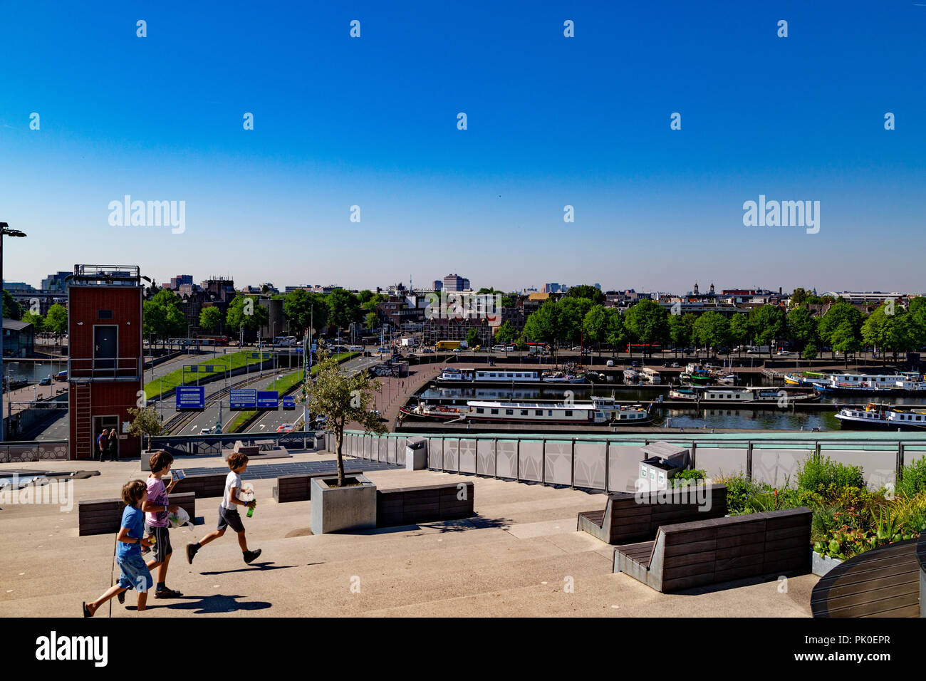 Nemo science museum structure hi-res stock photography and images - Alamy