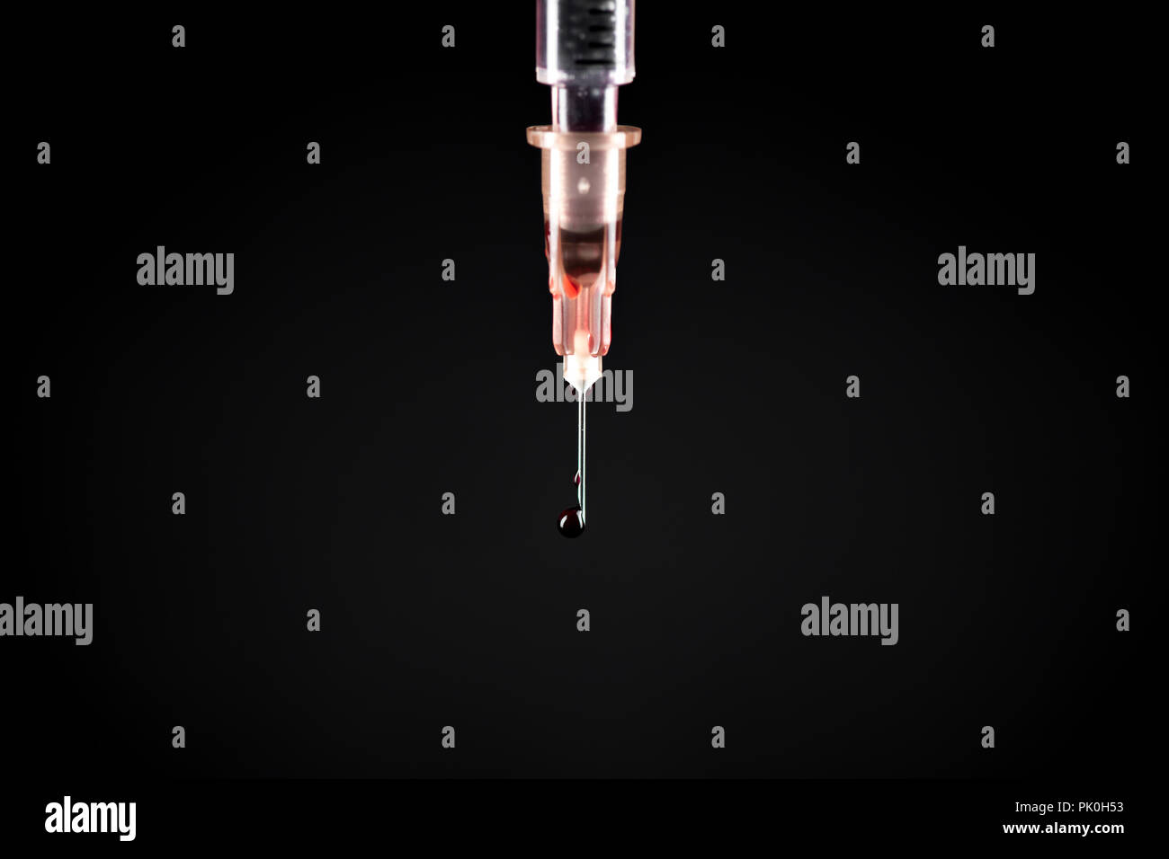 Close up needle tip syringe hi-res stock photography and images - Alamy