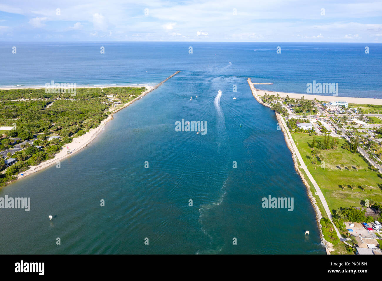 The inlet allows boats to travel to the open Atlantic from the ...