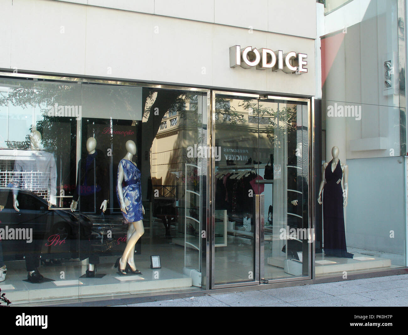 Iodice hi-res stock photography and images - Alamy
