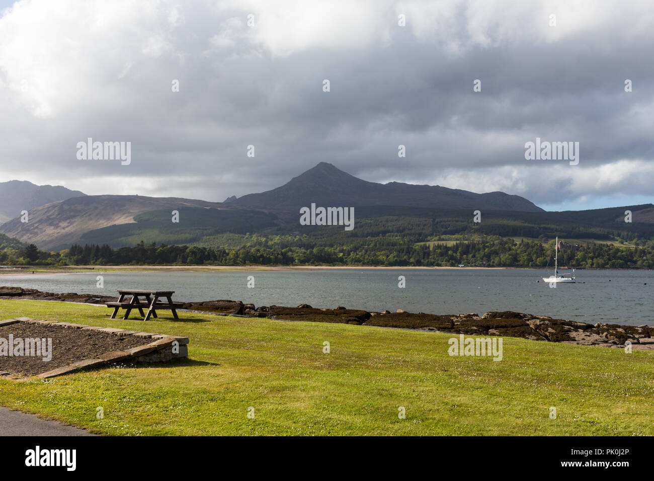 Goatfell mountain hi-res stock photography and images - Alamy