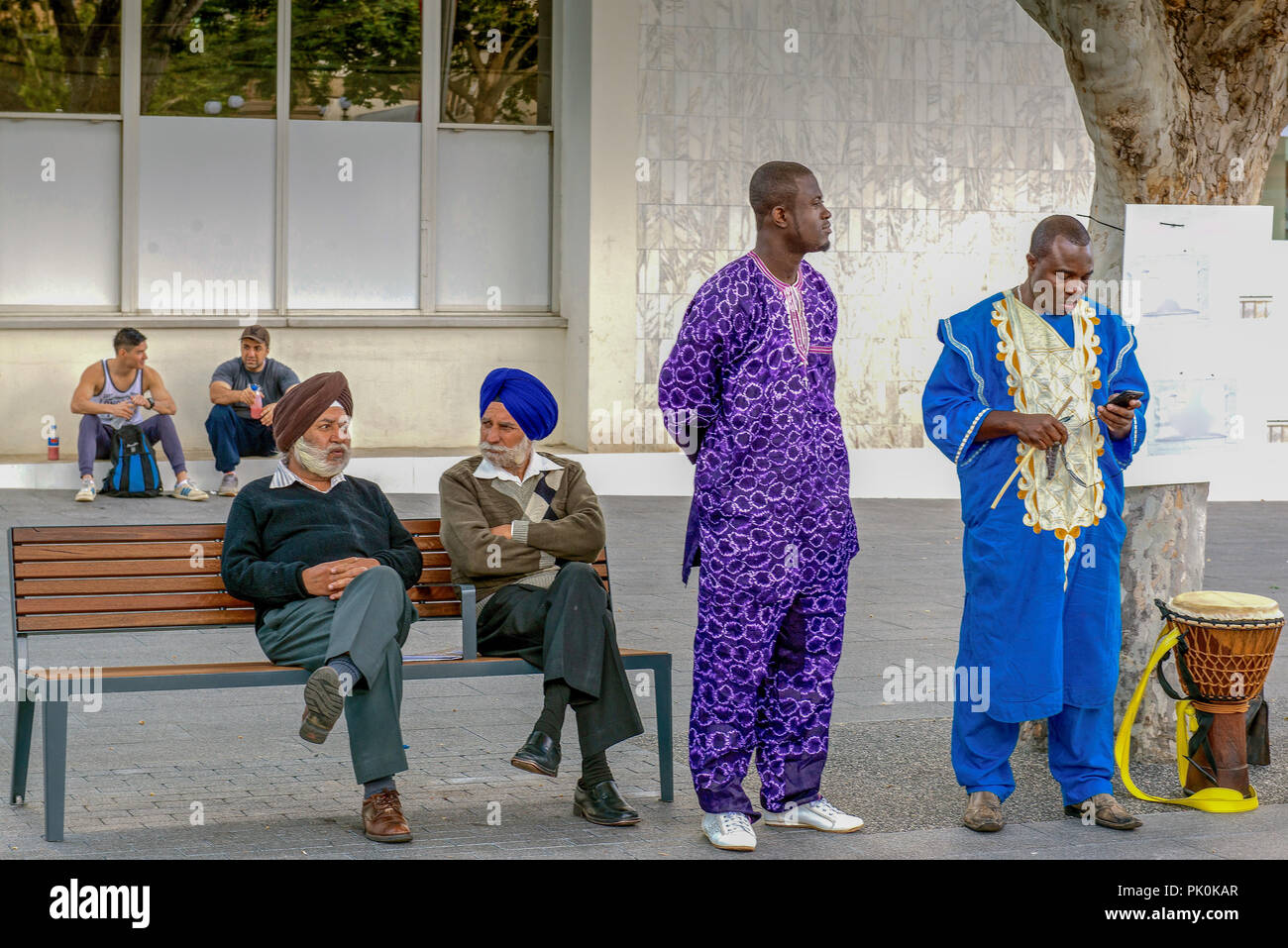 Racial diversity hi-res stock photography and images - Alamy