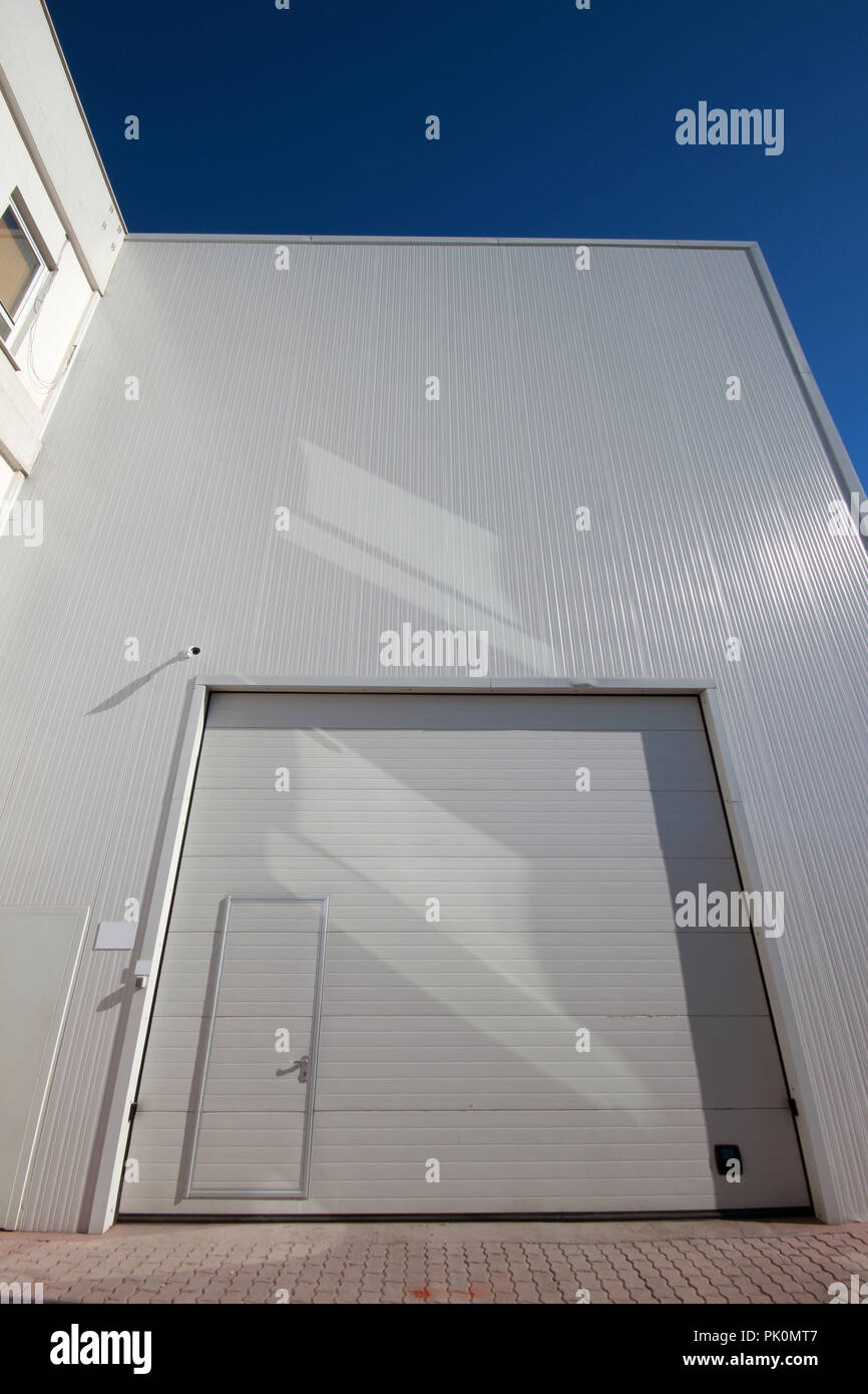 Shutter door factory Stock Photo - Alamy