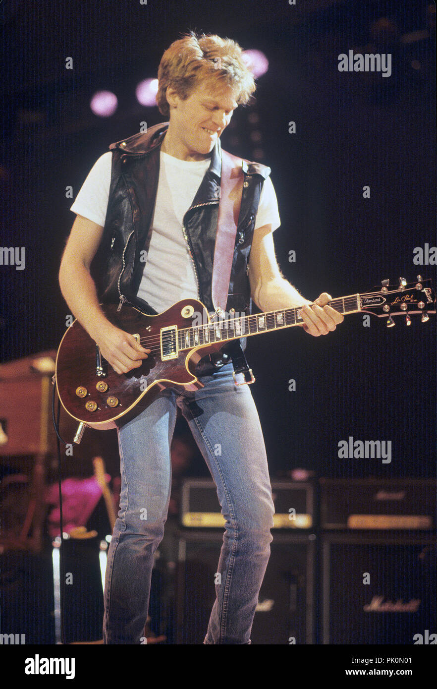 Singer Bryan Adams in November 1984 in Dortmund - Germany. | usage ...