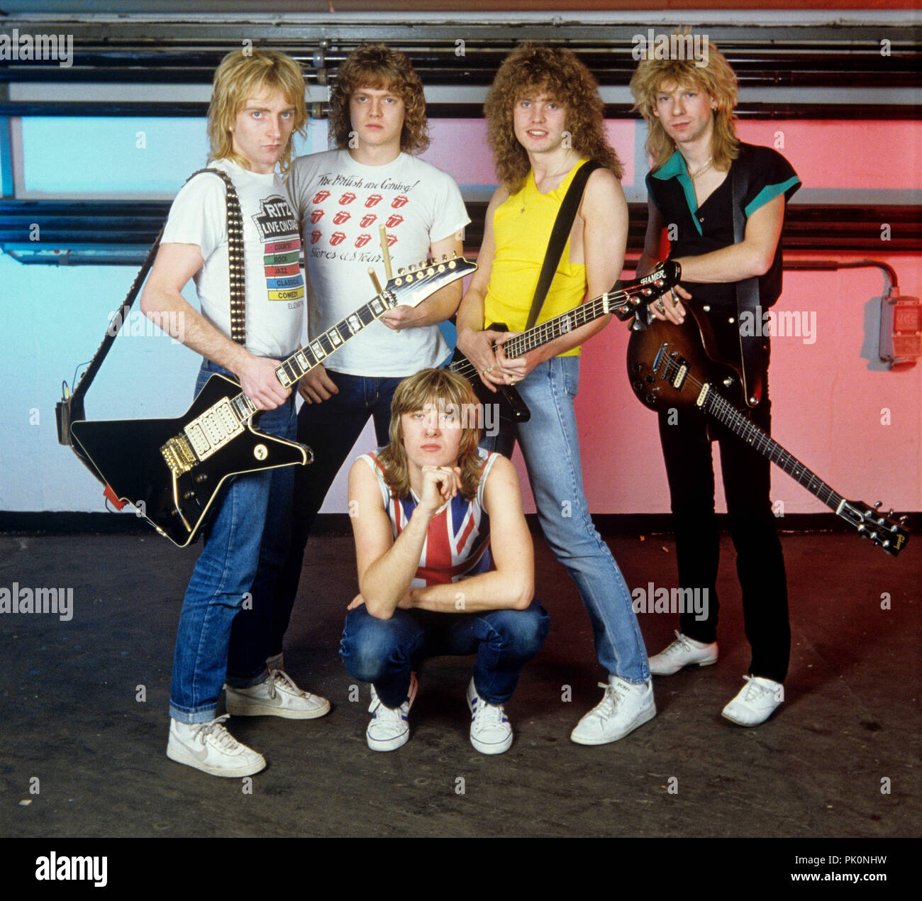Def Leppard (v.l. Phil Collen, Rick Allen, Joe Elliot, Rick Savage ...
