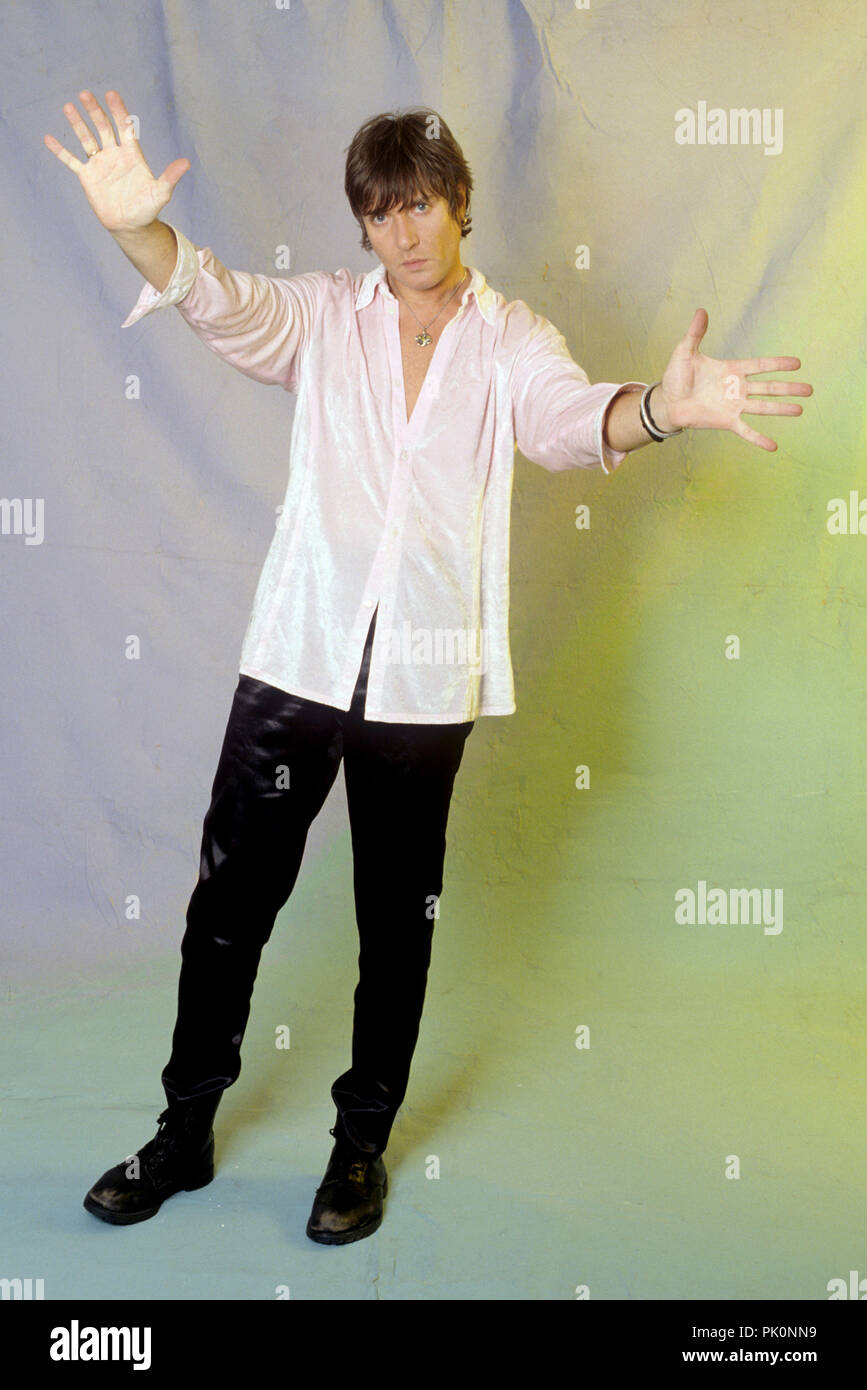 Duran Duran (Simon Le Bon) on 18.02.1993 in München, Munich. | usage ...