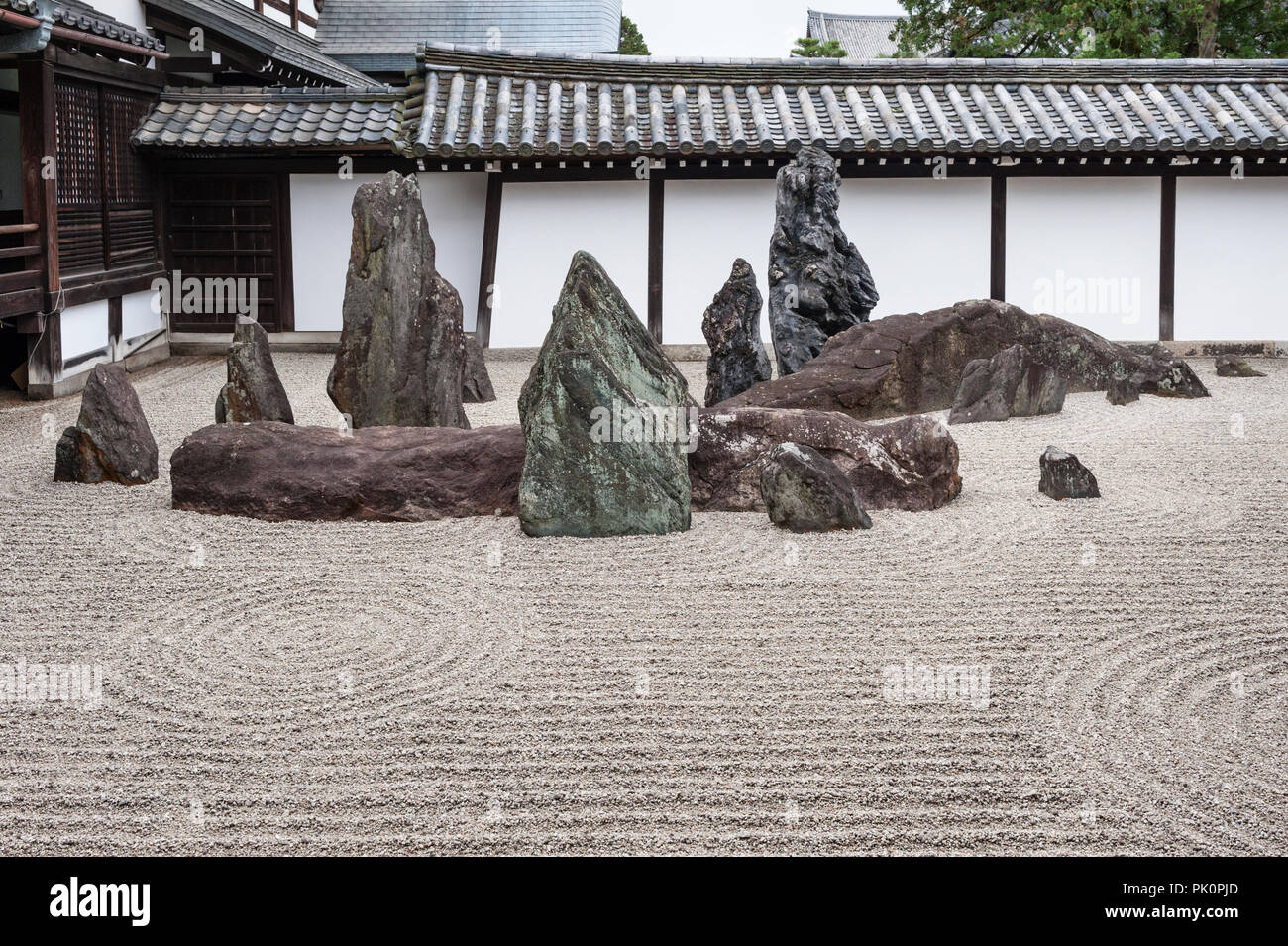 Tofuku-ji zen temple, Kyoto, Japan. The South Garden of the Hojo (the ...