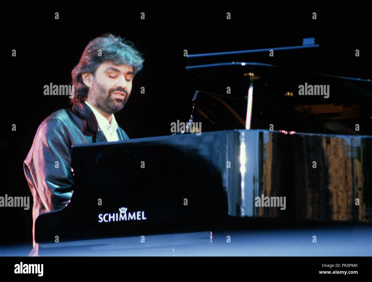 Andrea Bocelli (Michael Jackson and Friends) on 27.06.1999 in München ...