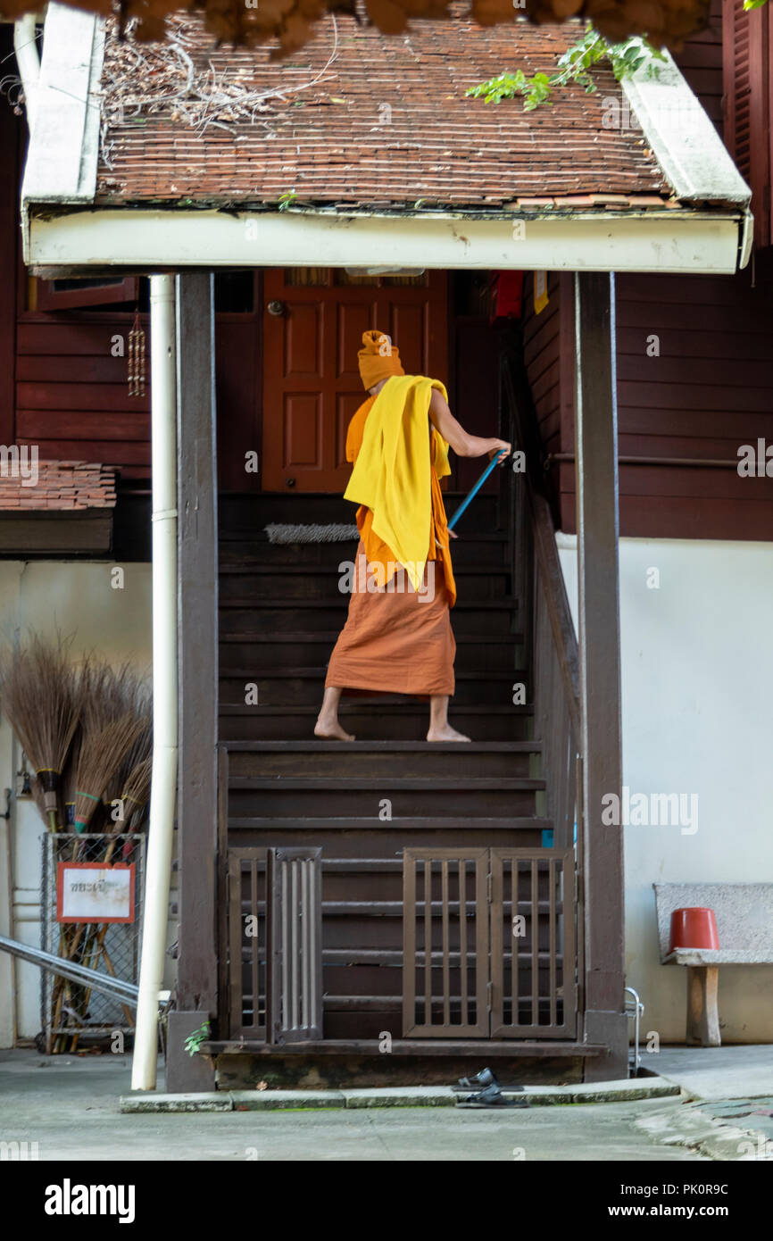 Sweeping monks hi-res stock photography and images - Alamy