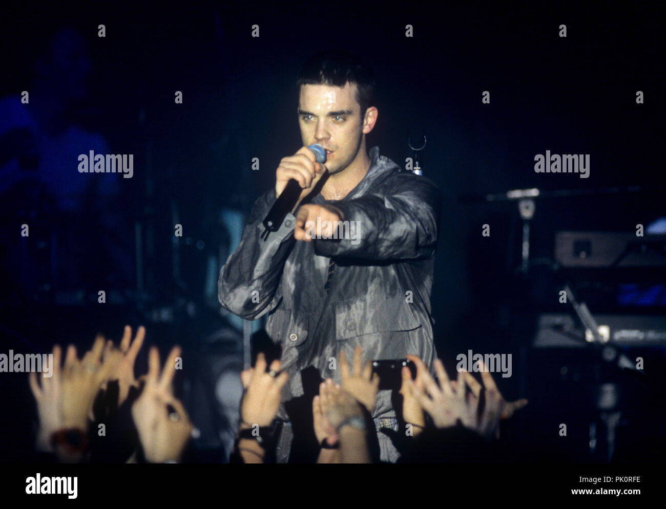 Robbie Williams on 10.11.1997 in Hamburg. | usage worldwide Stock Photo ...