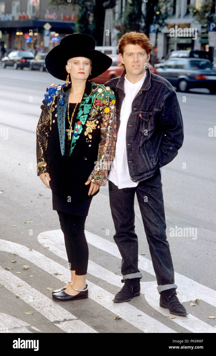 Thompson Twins (l-r): Alannah Currie, Tom Bailey on 24.10.1989 in ...