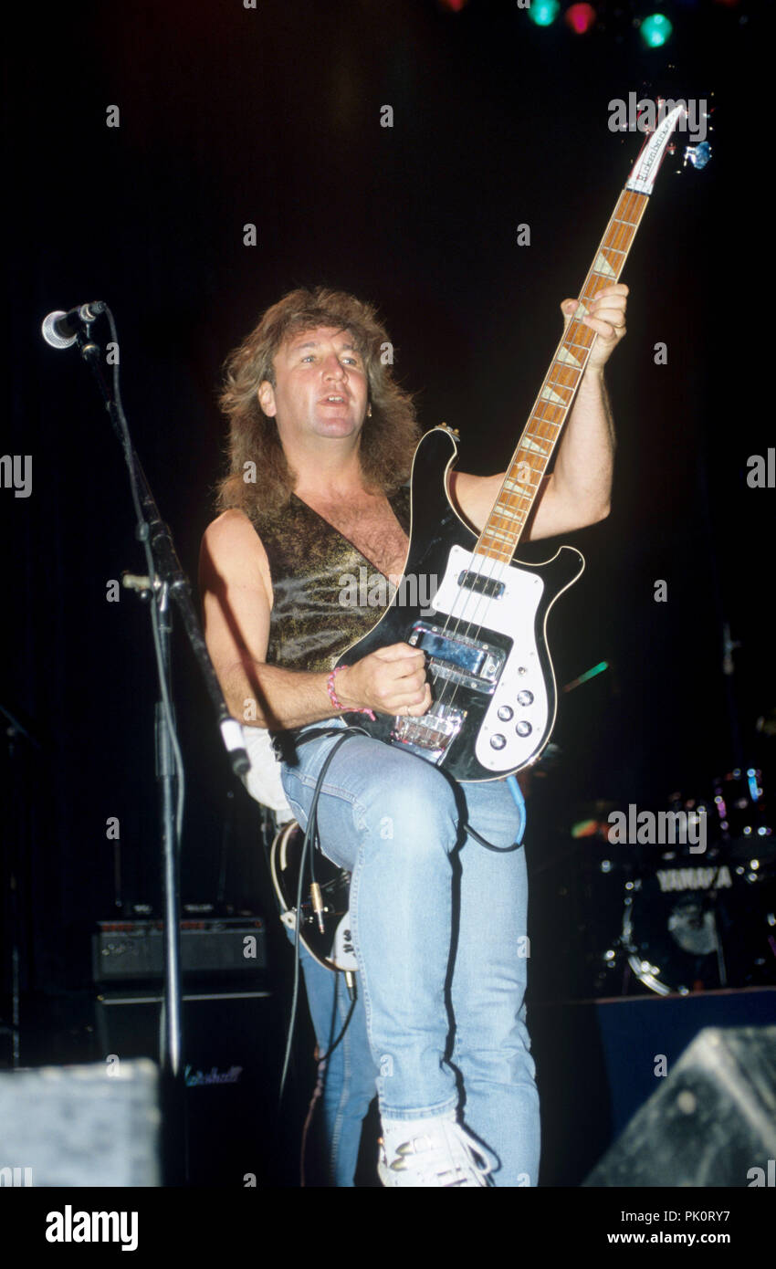 Smokie (Terry Uttley) on 06.10.1991 in München / Munich. | usage ...