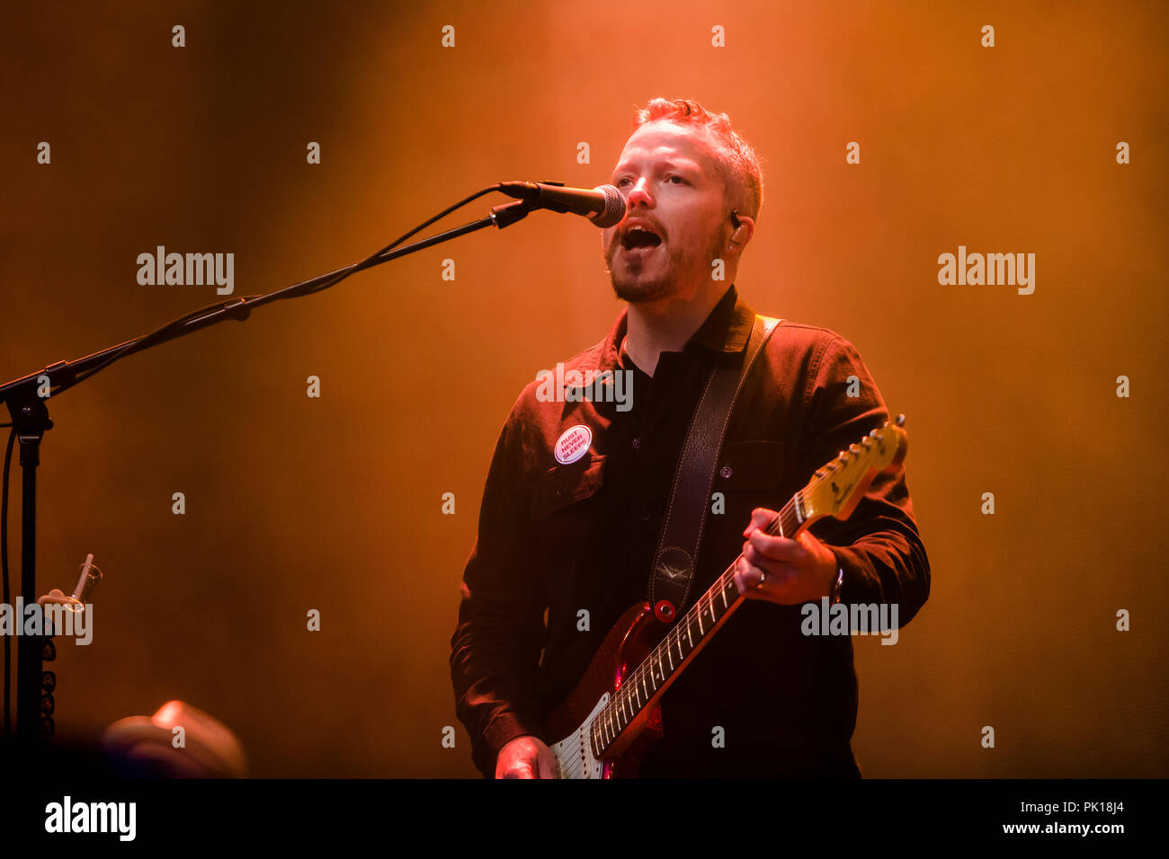 The 400 unit band hi-res stock photography and images - Alamy