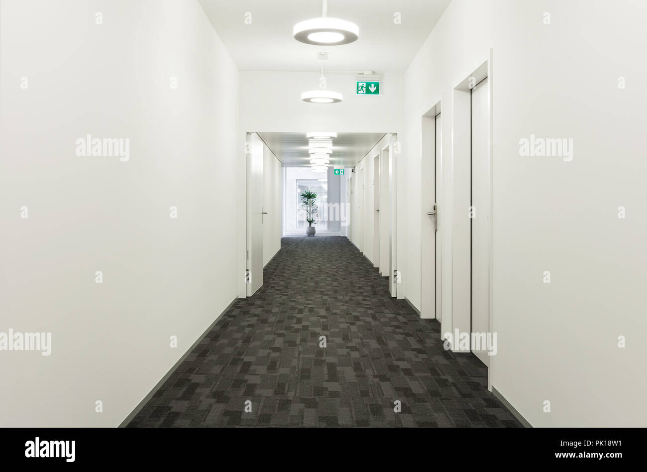 Modern interior office sign hi-res stock photography and images - Alamy