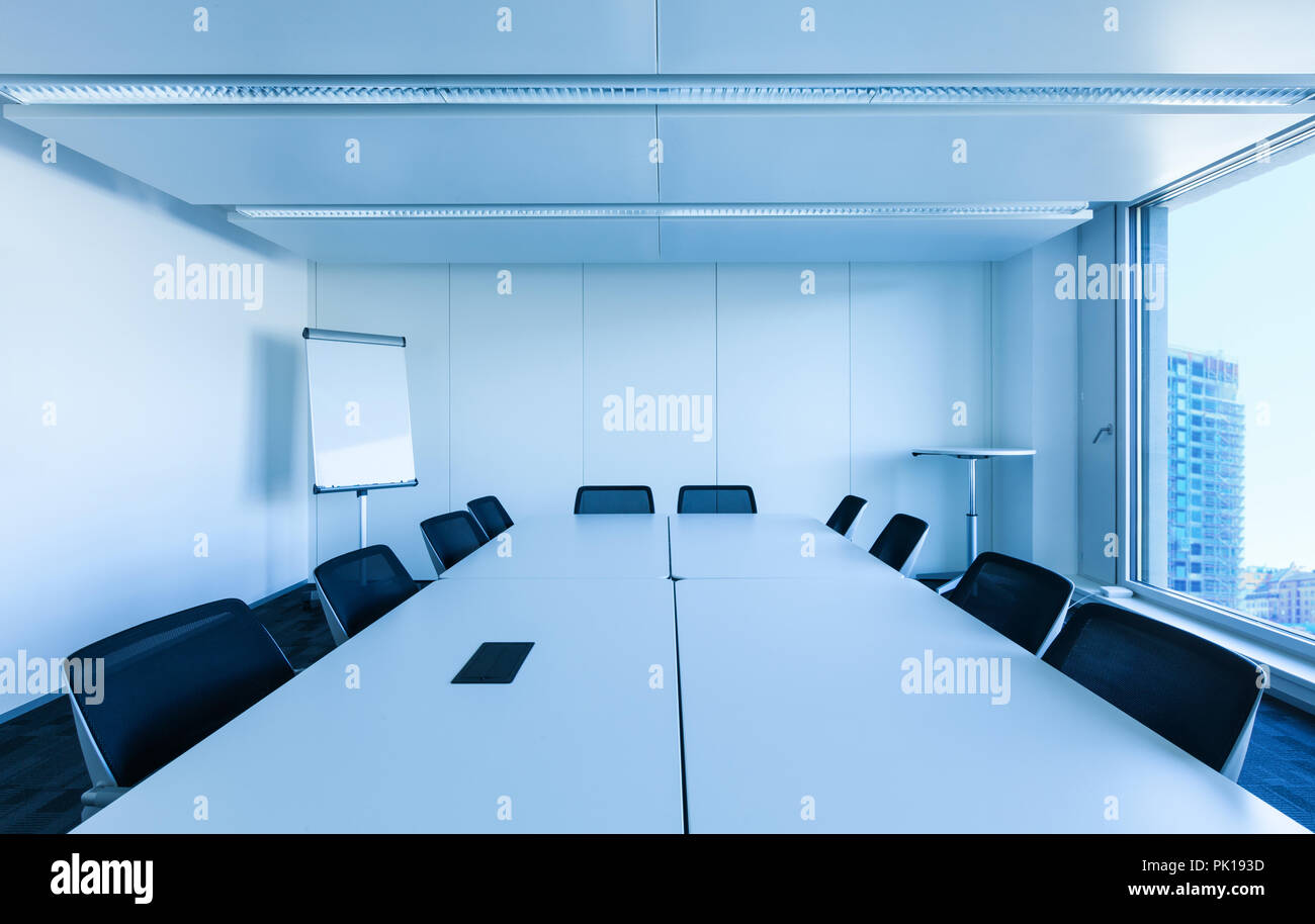 Empty business conference meeting hi-res stock photography and images ...