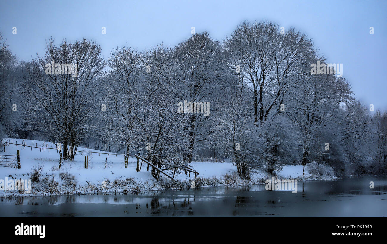 A snowy winter scene Stock Photo - Alamy