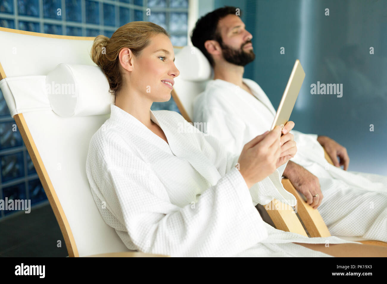 Couple spa hotel happy hi-res stock photography and images - Alamy