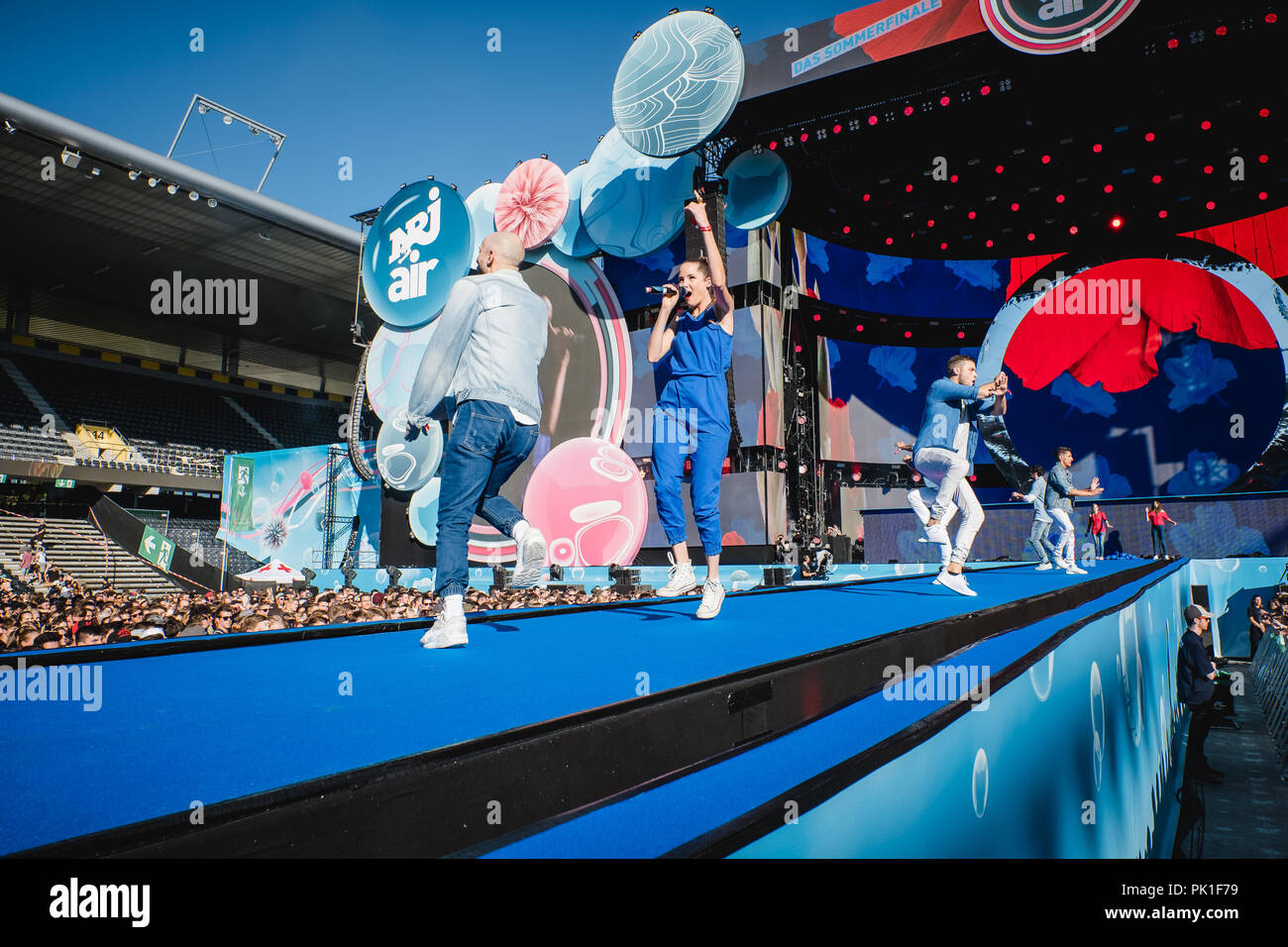 Steff la cheffe singer hi-res stock photography and images - Alamy
