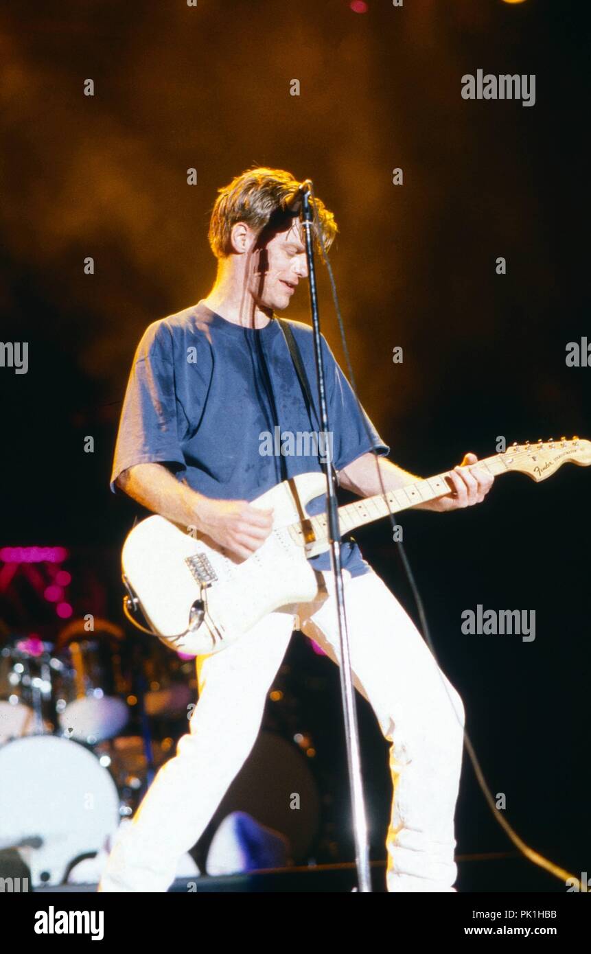 Bryan Adams, kanadischer Rocksänger, Komponist und Gitarrist beim ...