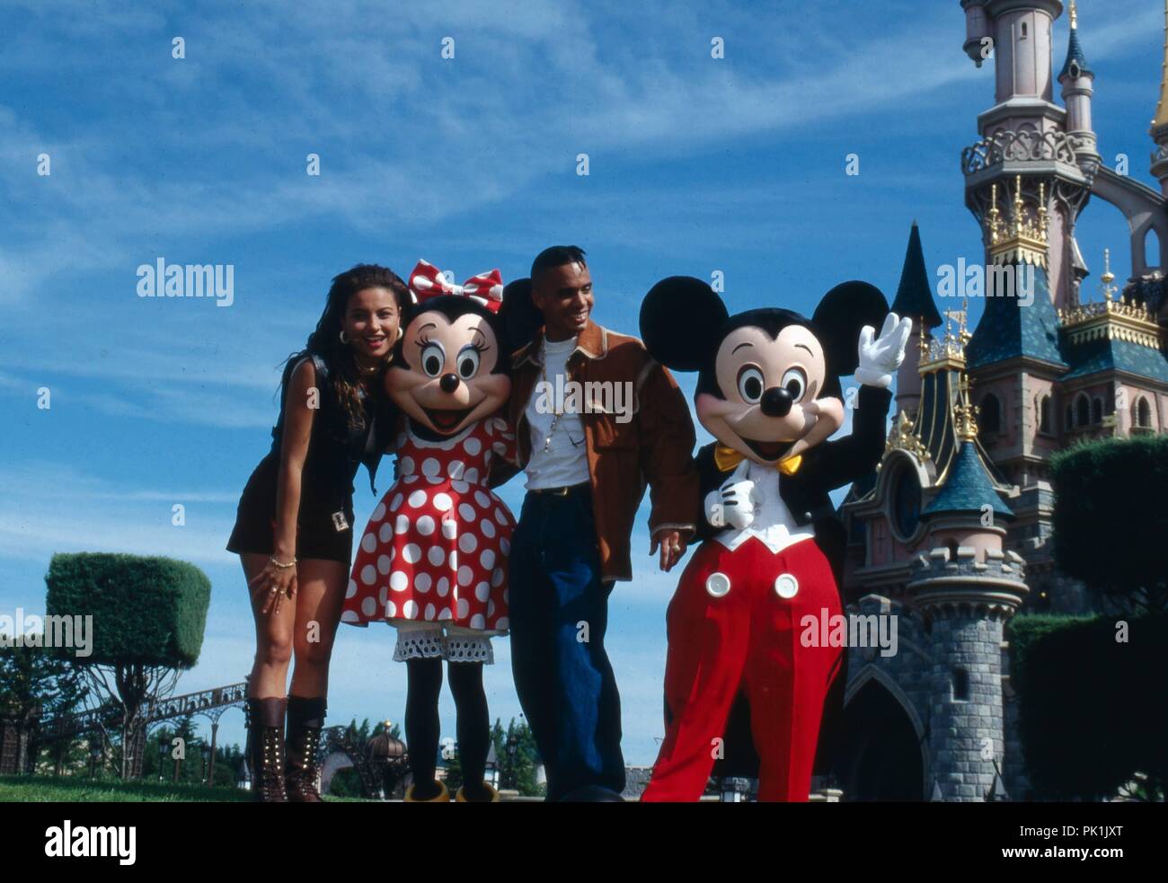 "2 Unlimited", niederländisches Eurodance Duo im EuroDisney bei Paris ...