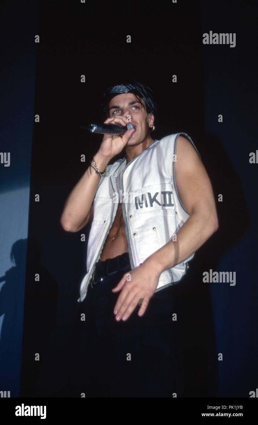 Peter Andre, britischer Sänger, bei einem Auftritt in Stuttgart ...