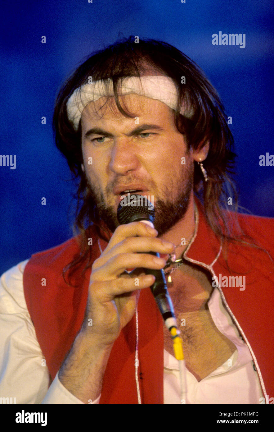 Derek William Dick (Marillion) on 07.10.1985 in Lippstadt. | usage ...