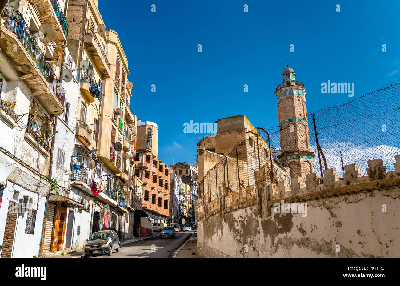 Mosque in oran hi-res stock photography and images - Alamy