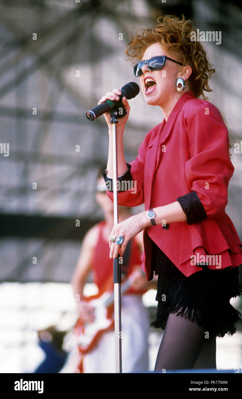 Carol Decker (T'Pau) on 09.07.1988 in Nürnberg / Nuremberg. | usage ...