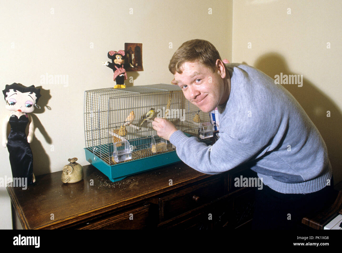 Steve Bronski - Bronski Beat - on 18.02.1986 in London. | usage ...