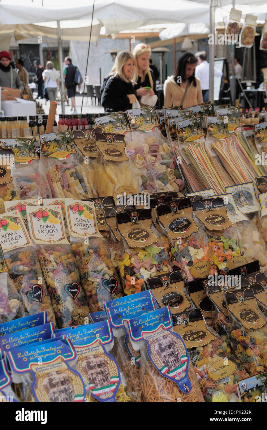 Italy, Lazio, Rome, Centro Storico, Campo dei Fiori, market, pasta ...