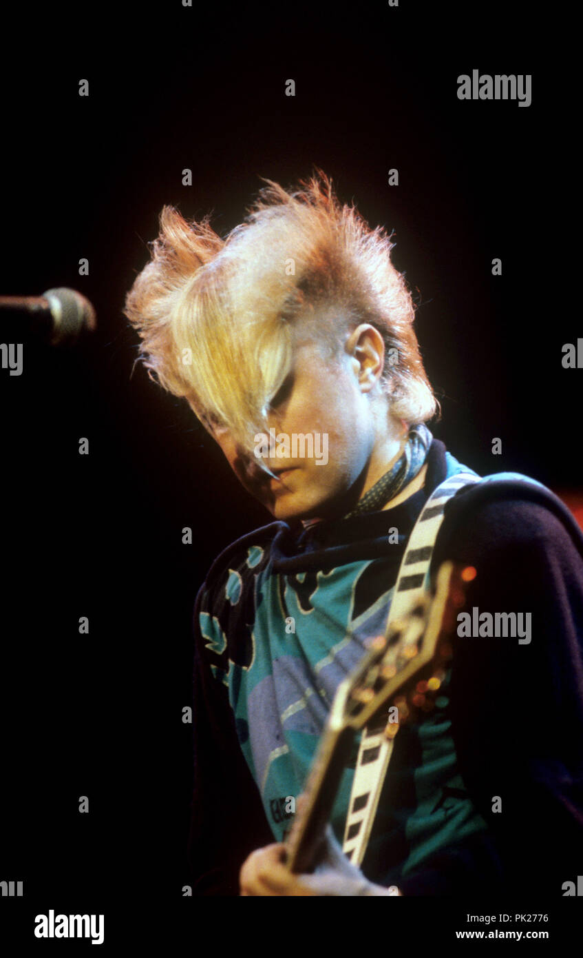 Flock of seagulls music hi-res stock photography and images - Alamy