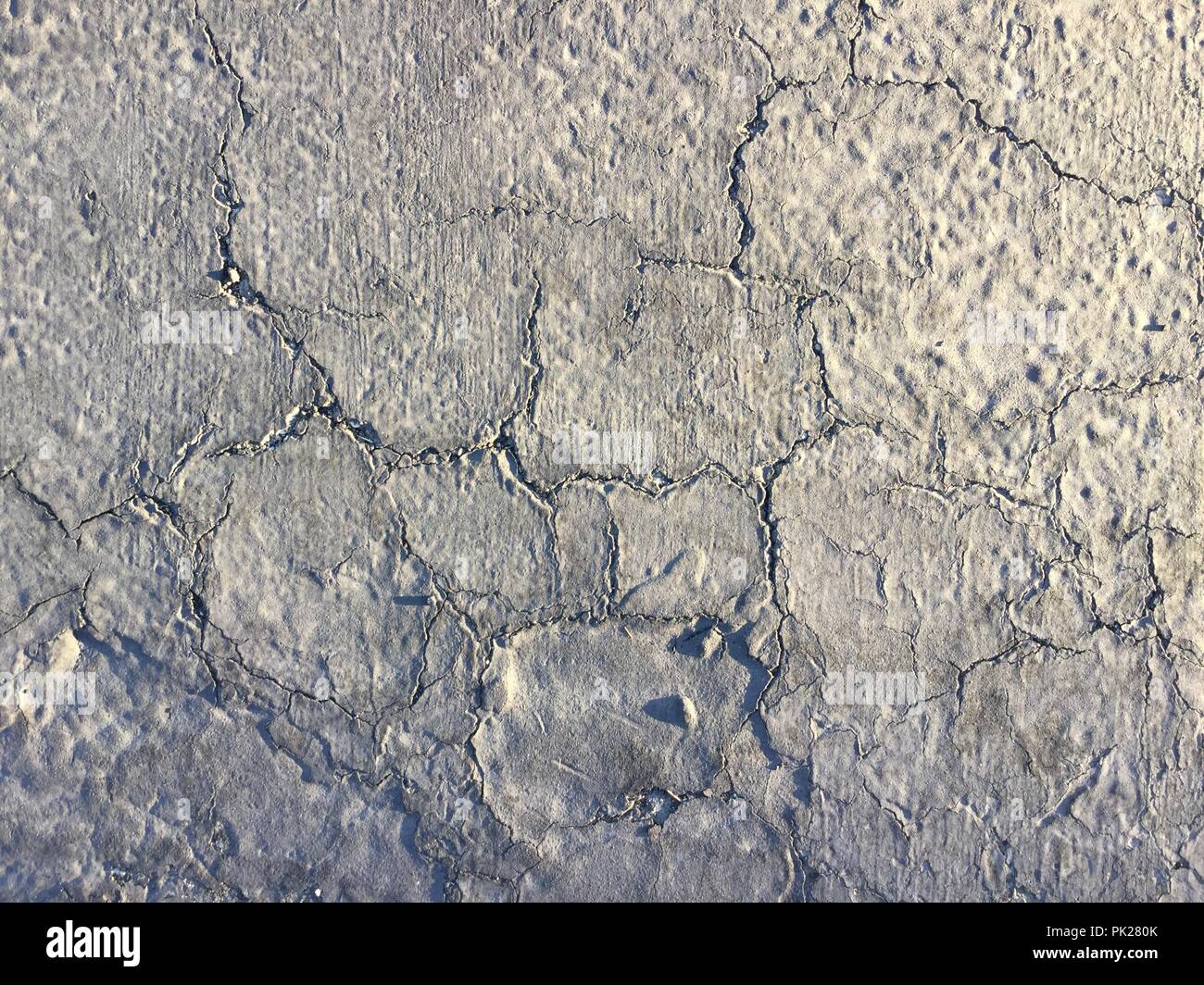 Cracking asphalt hi-res stock photography and images - Alamy