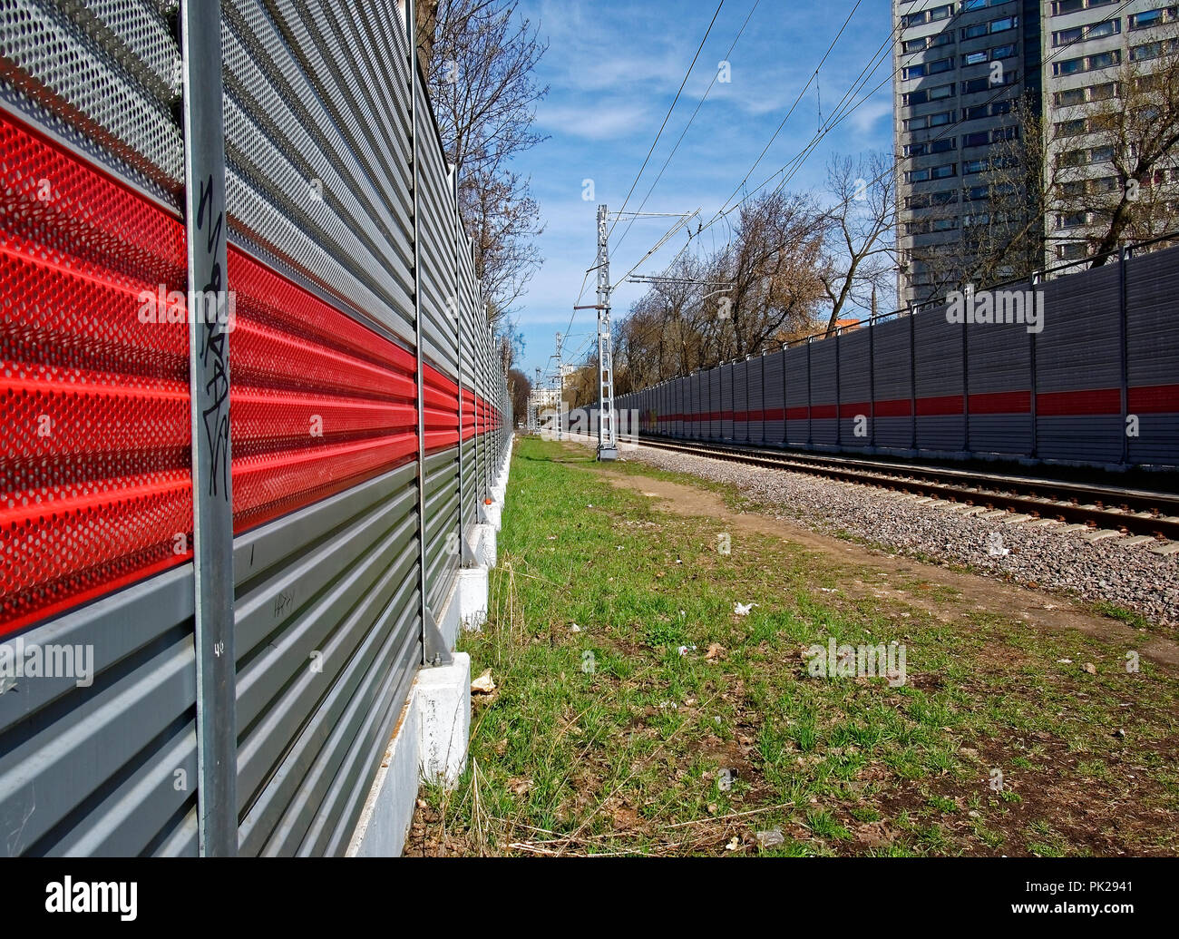 Railway line view downtown hi-res stock photography and images - Alamy