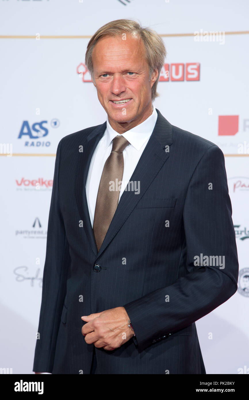 Hamburg, Deutschland. 06th Sep, 2018. Gerhard DELLING, moderator, red ...