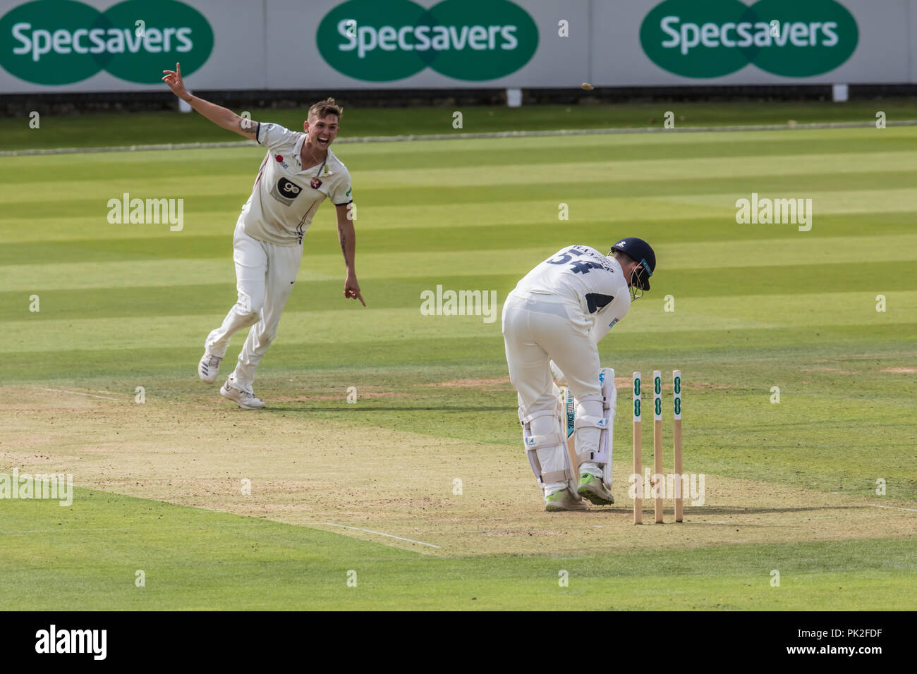 London, UK.10 September, 2018. Harry Podmore gets the wicket Bamber ...